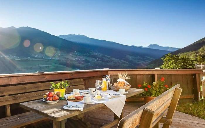 Hotel Gasthof Handl buchen • Schönberg im Stubaital • ab in den urlaub